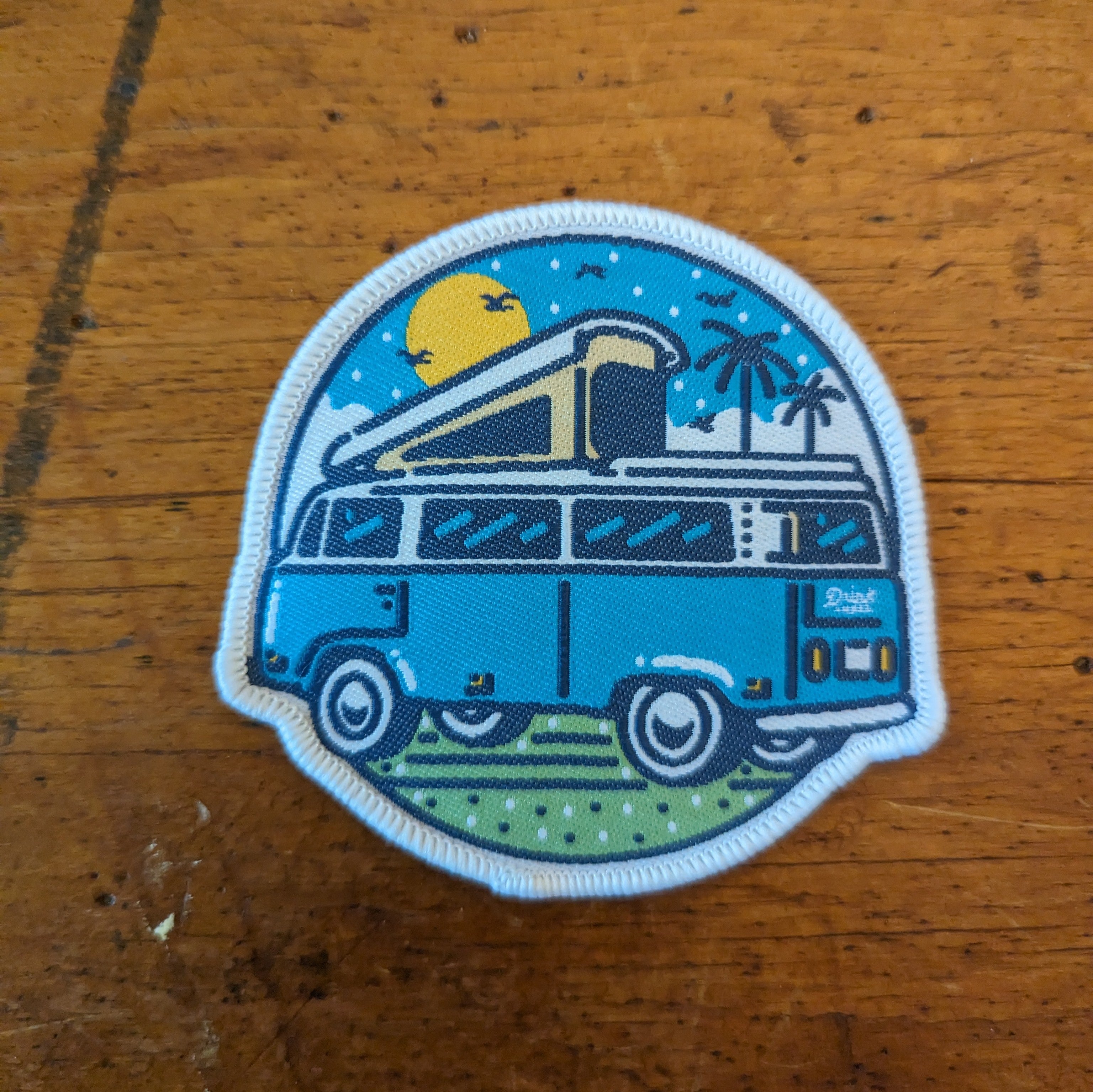 Retro Pop Up Bus Woven Patch – Drink in Nature